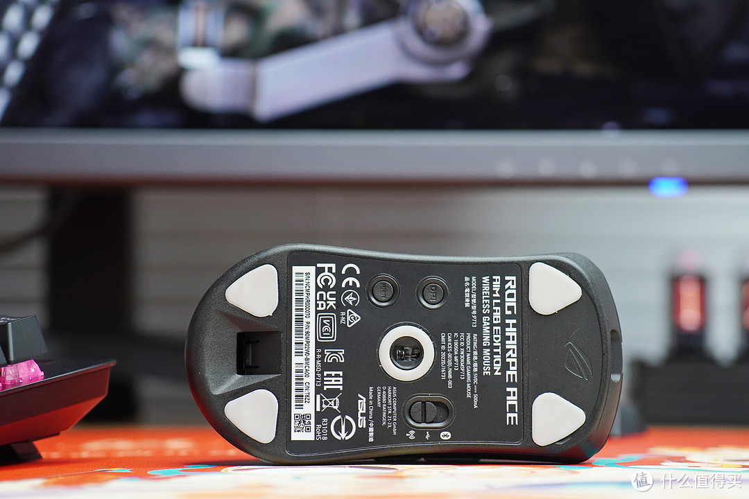 ROG 龙鳞 ACE AimLab合作版：54g极轻重量+AimPoint 36K传感器_鼠标_什么值得买