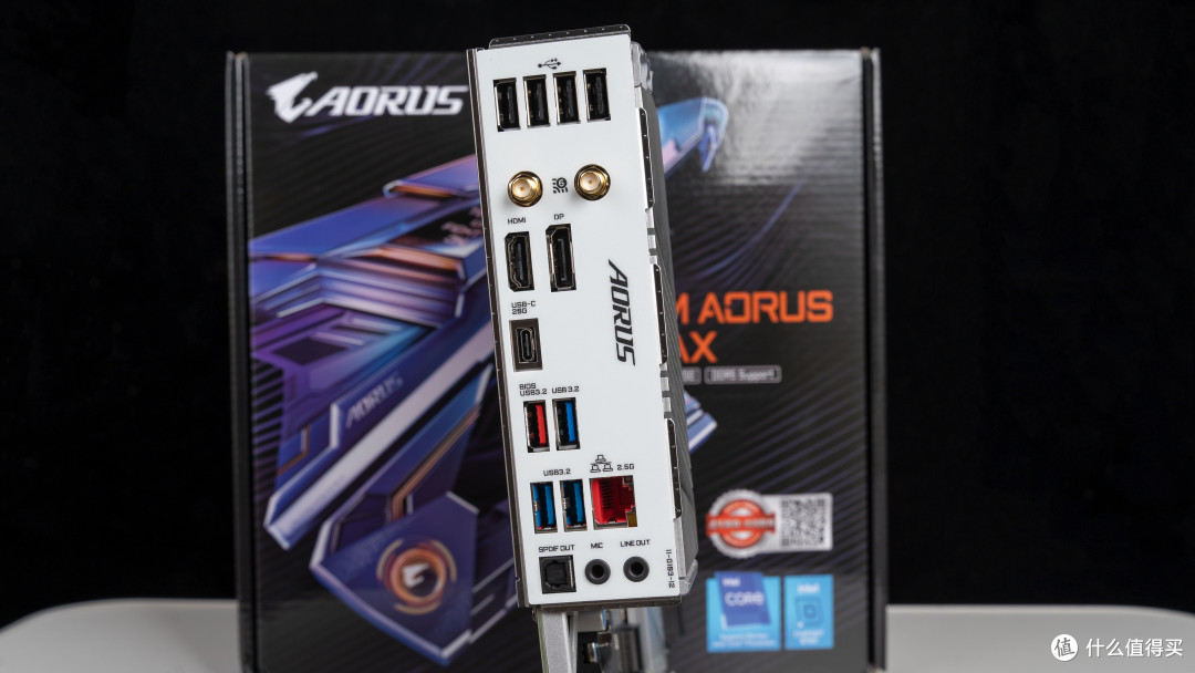 技嘉B760M AORUS ELITE AX小雕体验，自带一键提升内存性能技术_主板_什么值得买