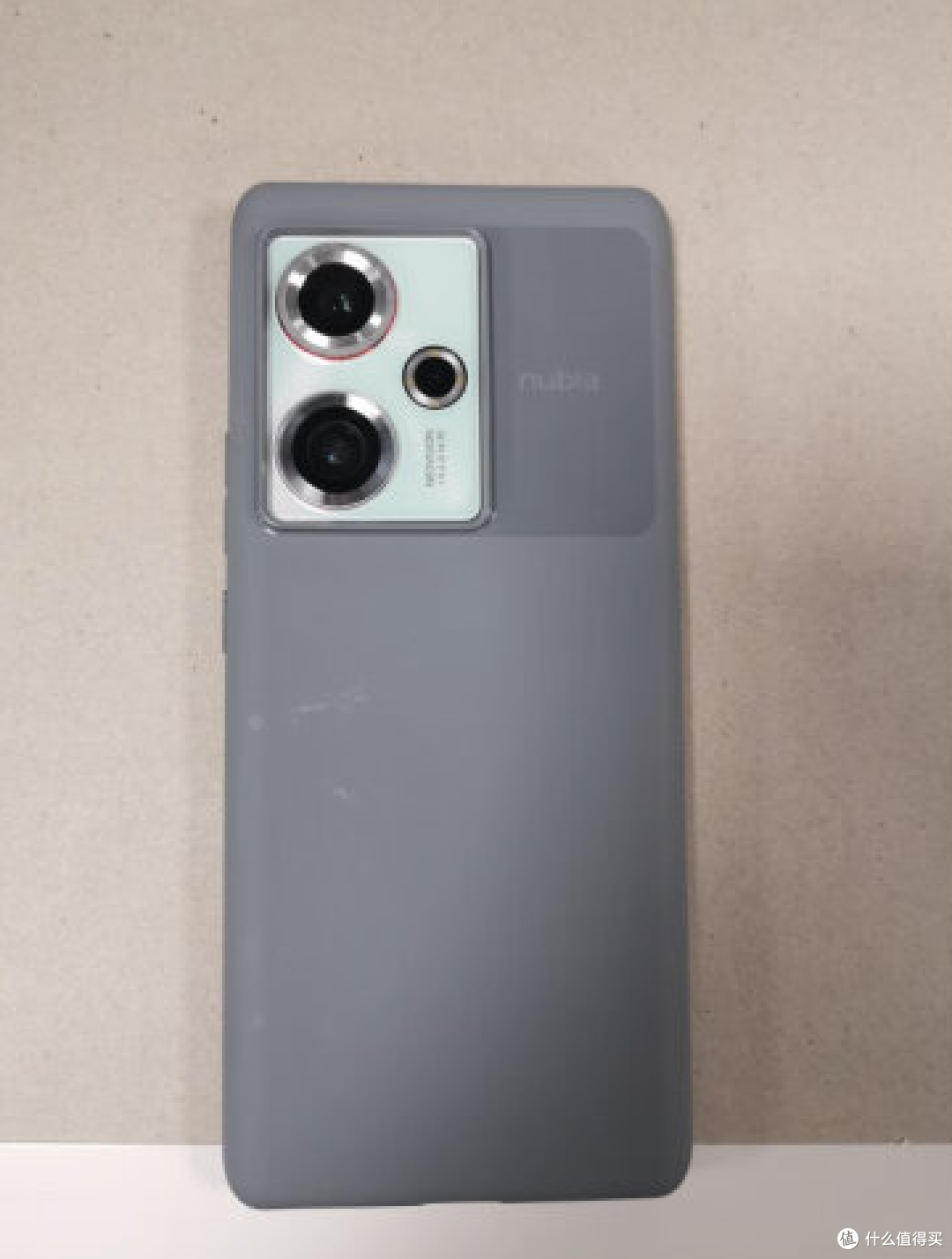 努比亚Z50，价格低于3000元的骁龙8gen2旗舰手机_安卓手机_什么值得买