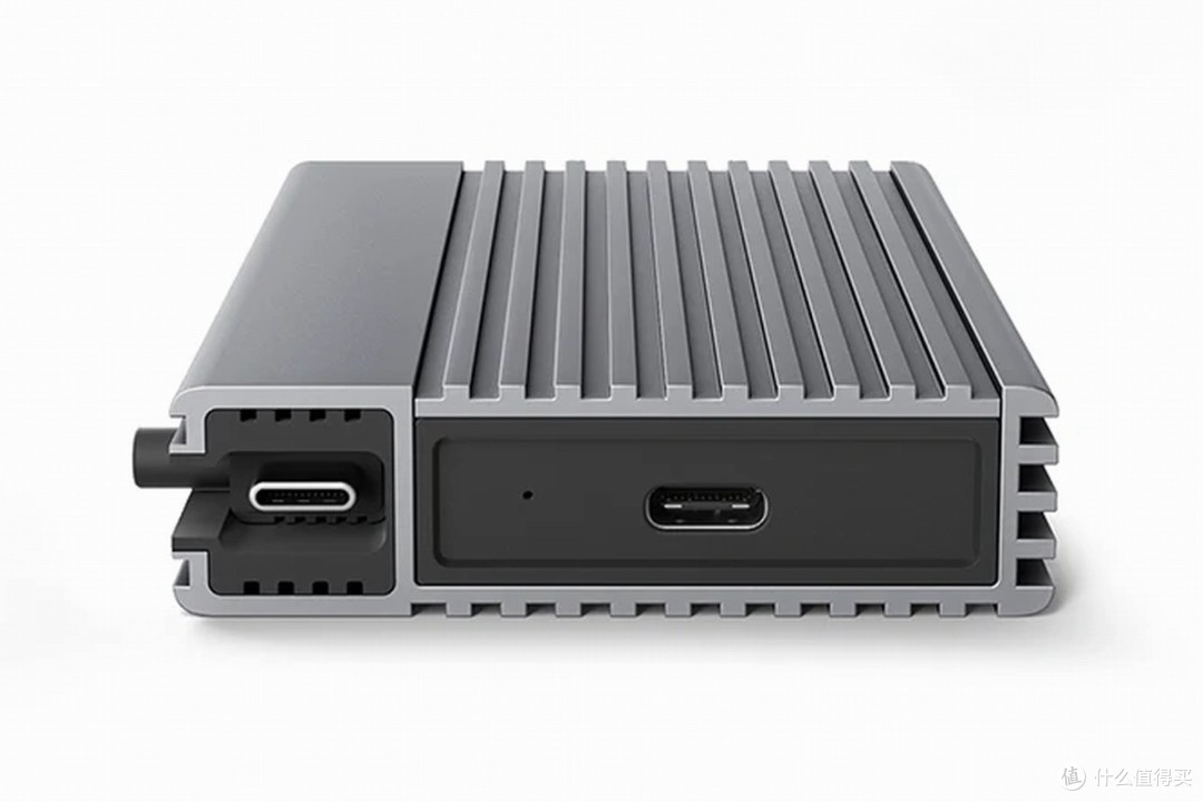 体验真正的USB4速度！ZikeDrive发布USB4固态硬盘盒，速度可达3763MB/s_移动硬盘盒_什么值得买