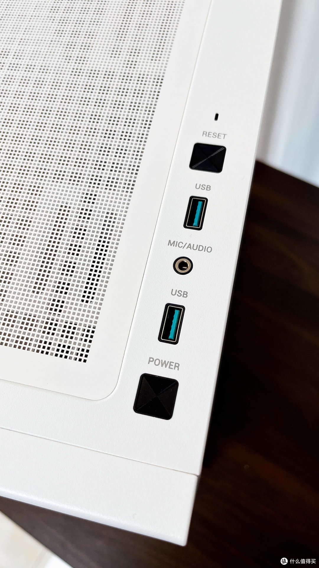 赛扬G6900+华南H610I+AX101NGW+九州风神魔方CH370：12代赛扬处理器性能是否够用？无光污染装机体验_机箱_什么值得买