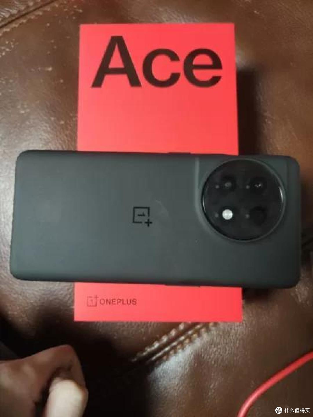 一加 Ace 2，1.5K分辨率灵犀触控屏，独家灵犀触控技术_安卓手机_什么值得买