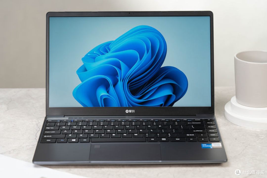 攀升暴风龙P3体验：全球首发 i3-N305，表现有惊喜_普通笔记本_什么值得买