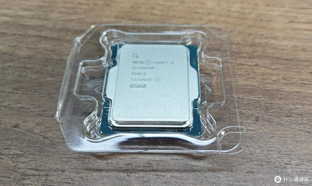 又一个酷睿i5增强版？i5 13490F上手评测_CPU_什么值得买