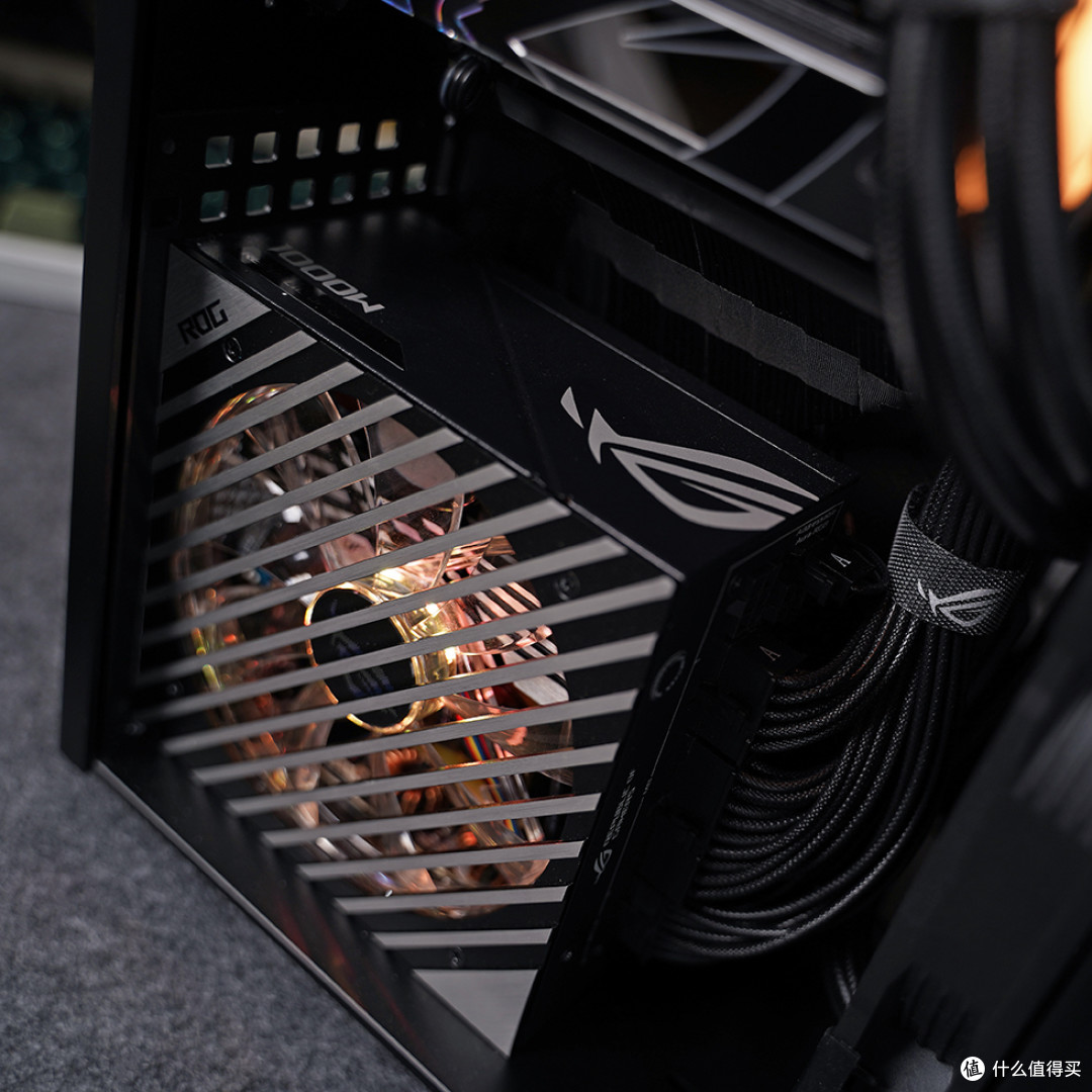 13600K/ROG Z790I/TUF RTX 4070TI，铁窗泪 ITX 机箱装机展示_主板_什么值得买