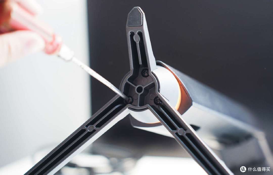 华为遥遥领先，联想Lecoo K2728QLC电竞显示器开始狂飙_显示器_什么值得买