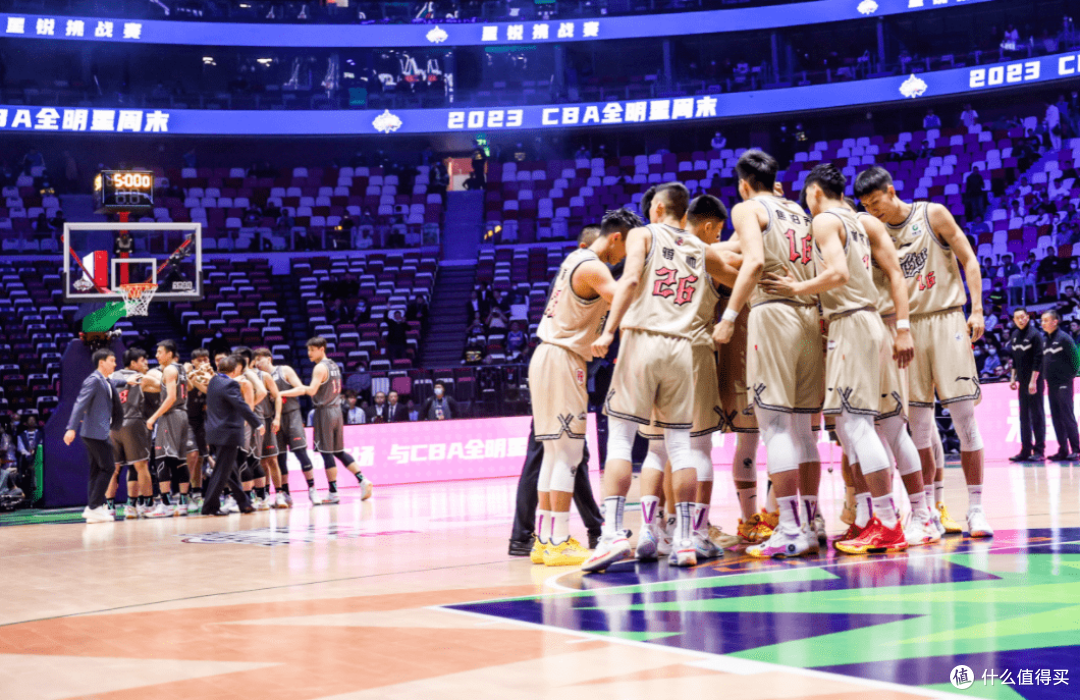 CBA全明星赛：北区队加时击败南区队 阿不都沙拉木荣膺MVP！_篮球_什么值得买