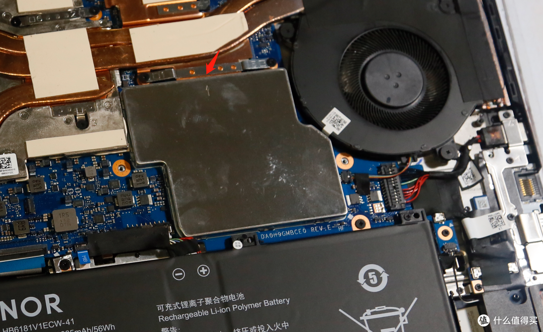 荣耀猎人V700升级1T固态硬盘+32G内存条，轻松解决存储和运行速度问题_固态硬盘_什么值得买