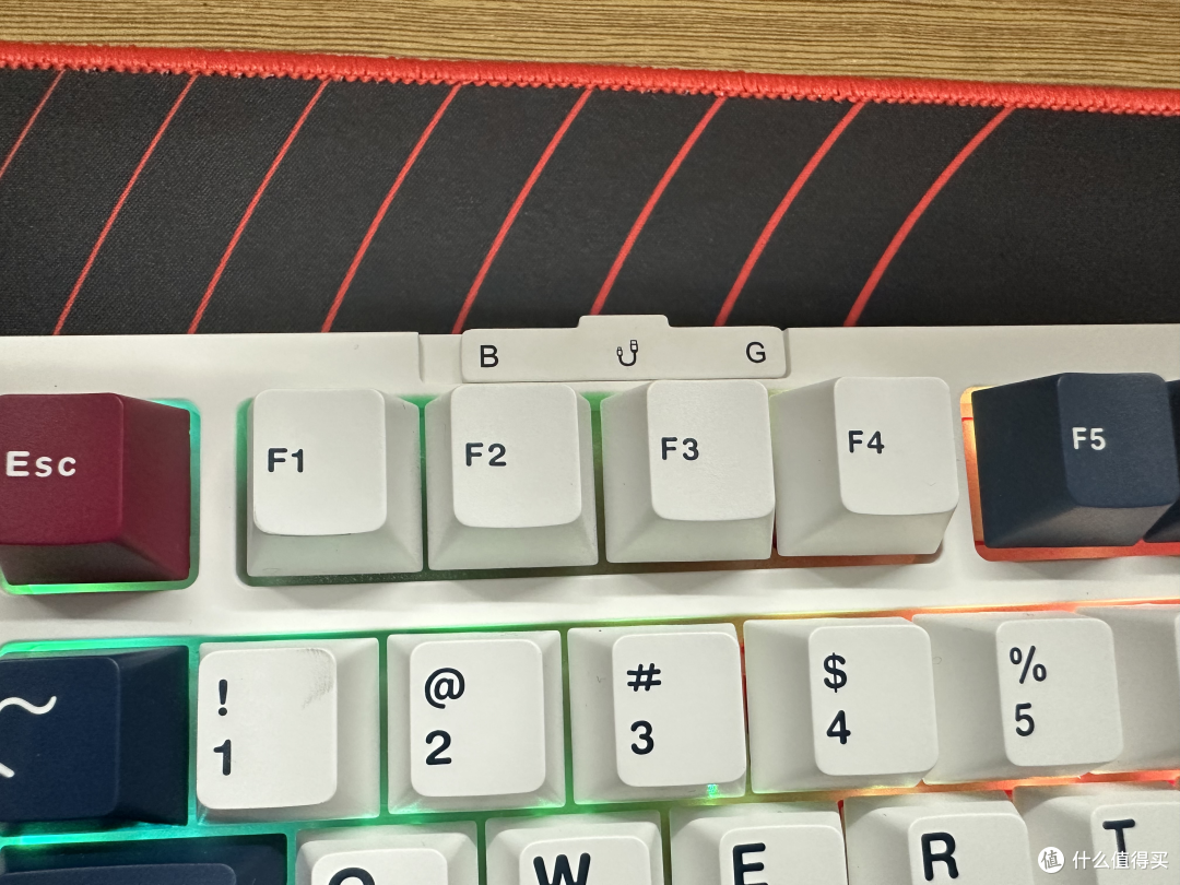 剁手上瘾！我又买了一副机械键盘，RK R98上手体验_键盘_什么值得买