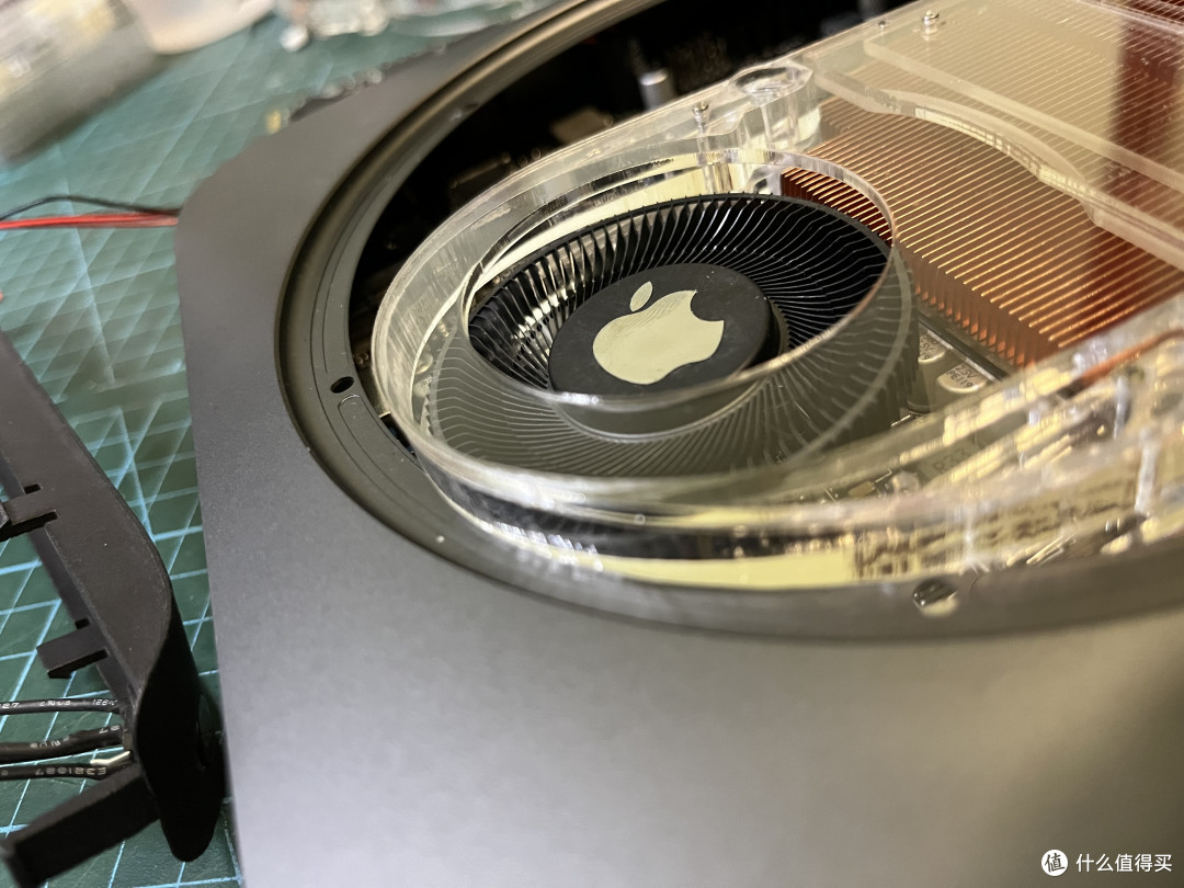 英特尔AMD当年联姻的产物被我放进了mac mini 的机箱中_主板_什么值得买
