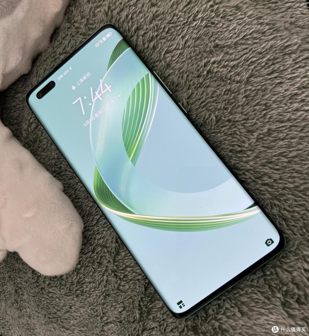 华为这么大胆？能让我喜欢上绿色的可能只有Nova11Pro了！_安卓手机_什么值得买