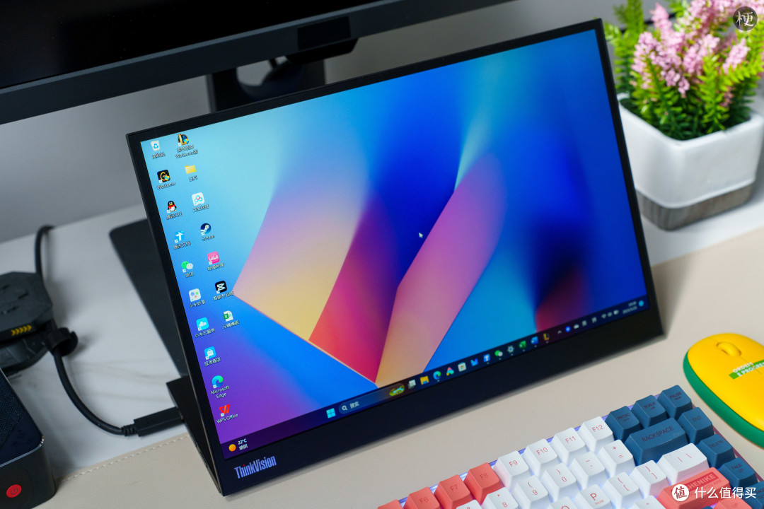 联想的ThinkVision M14d便携显示器上手体验_显示器_什么值得买