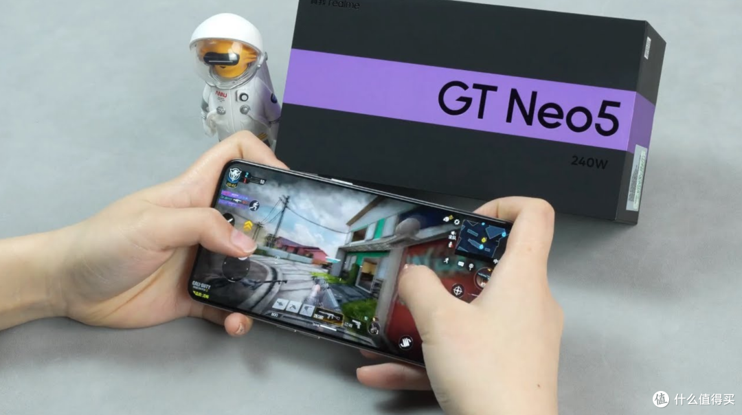 1TB版售价3199元！真我GT NEO5 ：满级240W闪充+1.5K旗舰屏，真香_安卓手机_什么值得买