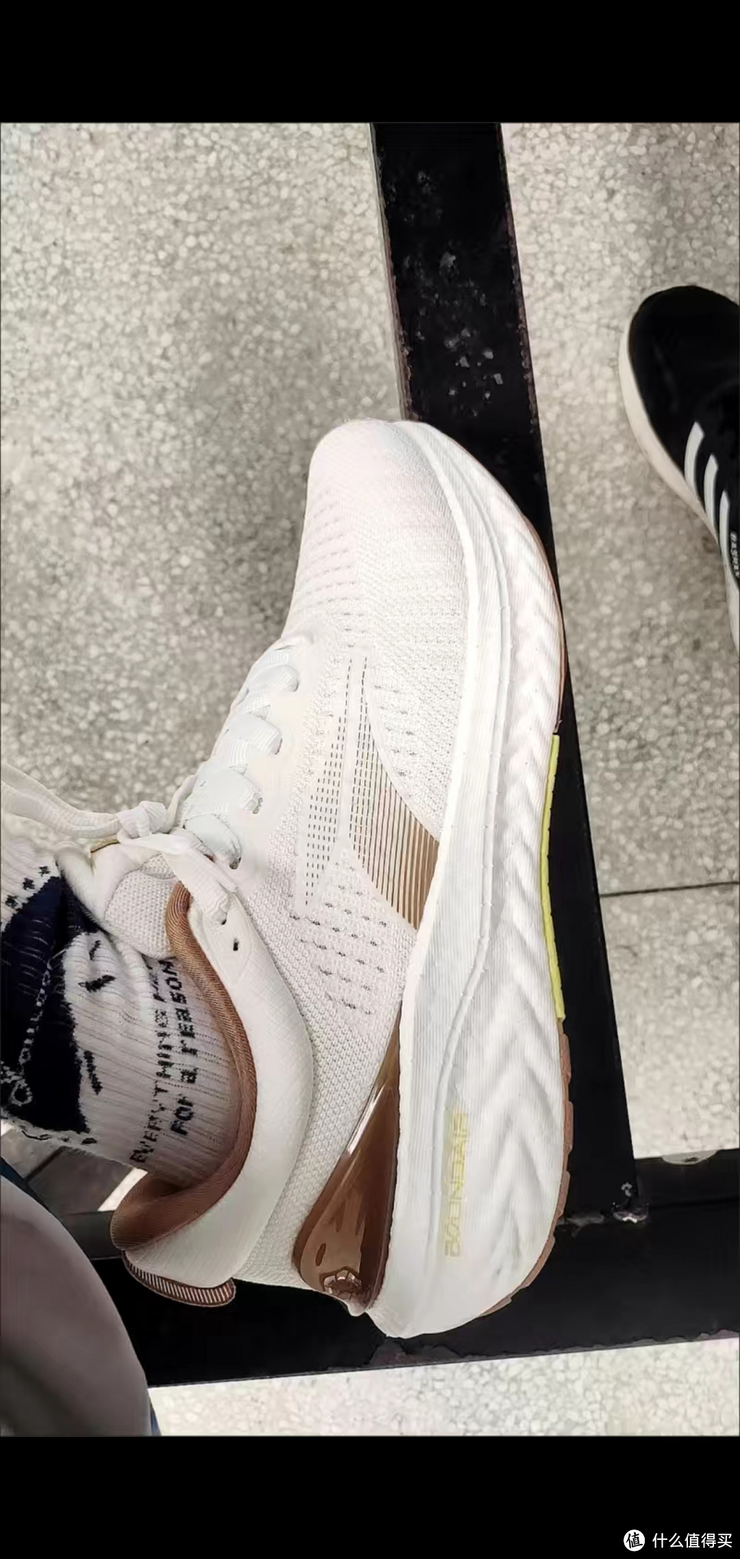 618种草了361°爆沫se运动鞋_跑鞋_什么值得买