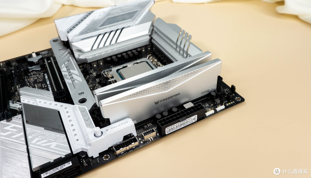 时序CL30，超至7200频率：宏碁掠夺者Pallas II凌霜内存条是什么来头_台式机内存_什么值得买