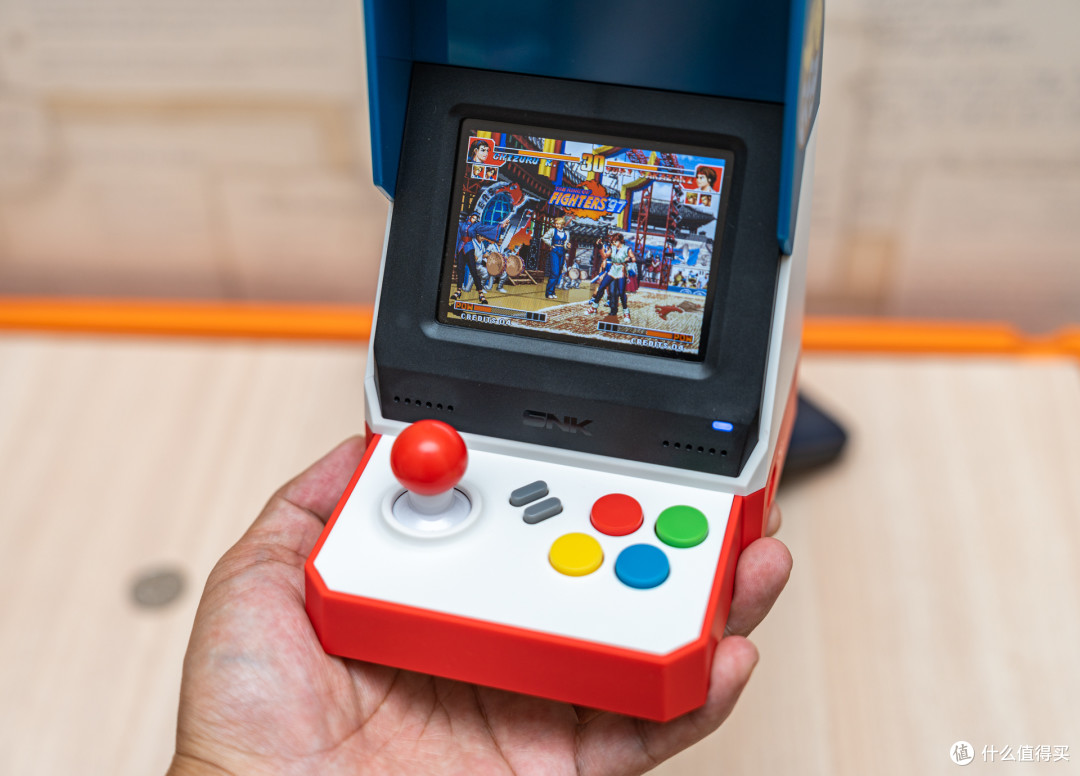 199 元的情怀你买吗？我买！ SNK NEOGEO mini 游戏机_游戏机_什么值得买