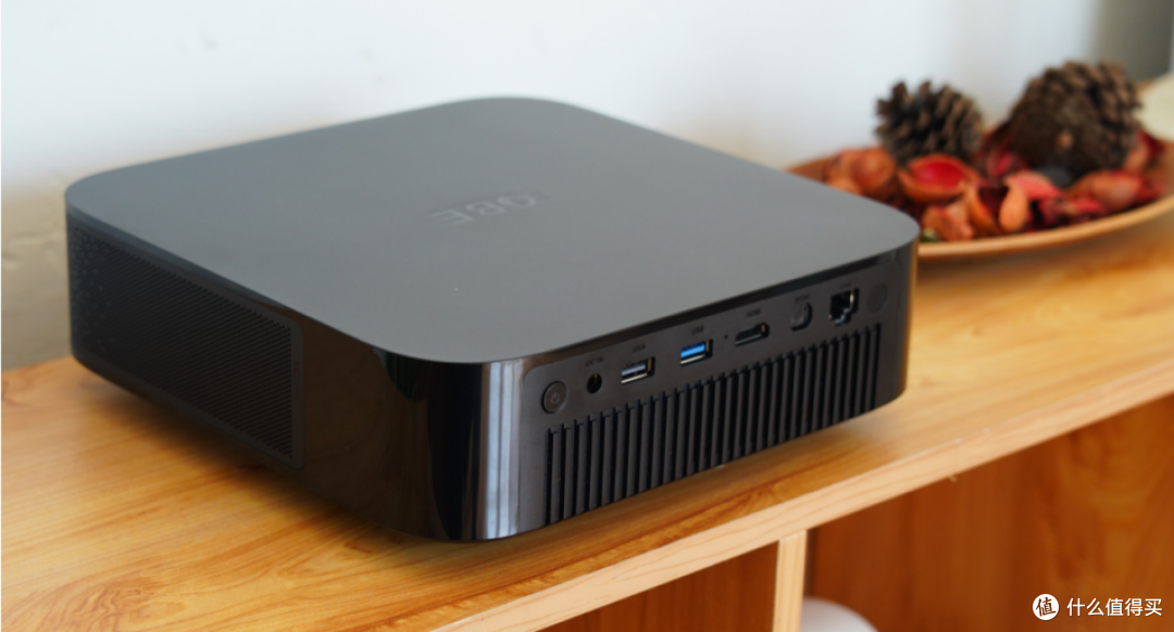 极米Z7X对比大眼橙X7D Pro！谁才是轻薄投影性价比之王？_投影仪_什么值得买
