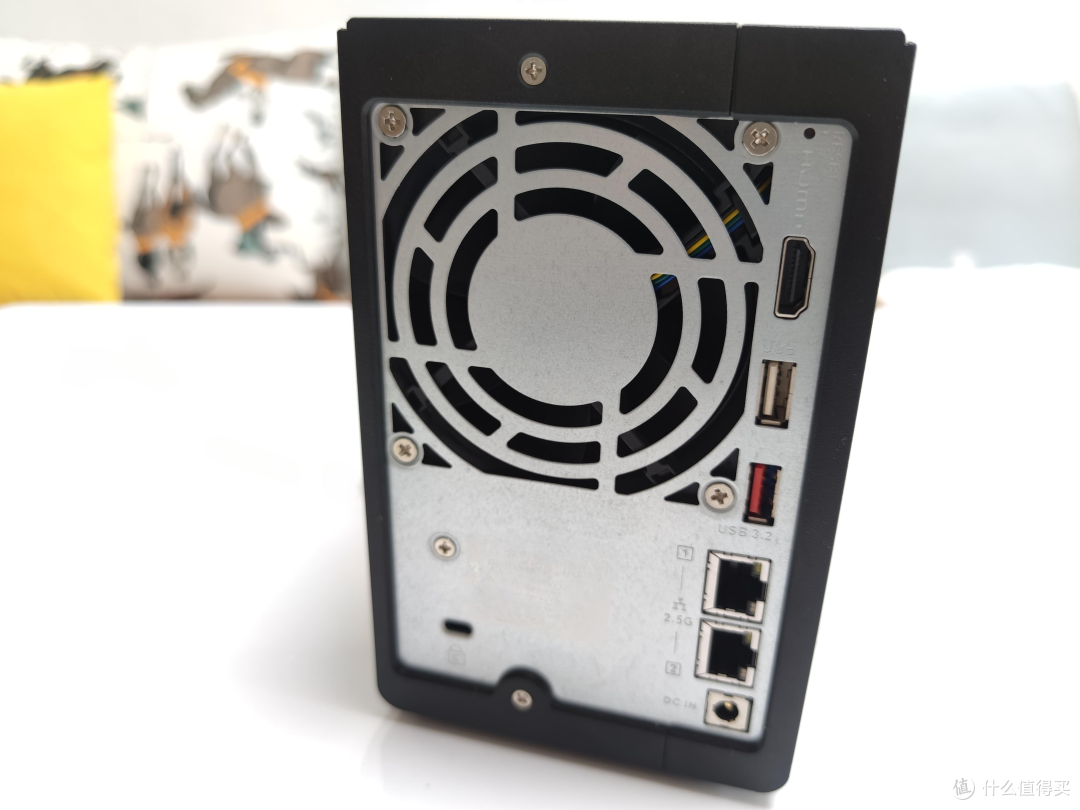 非常适合新手上路的NAS：威联通TS-264C以及自带软件实测分享！_NAS存储_什么值得买