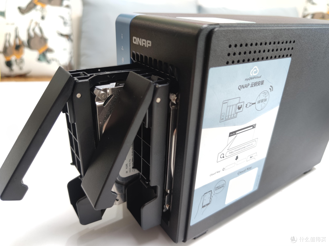 非常适合新手上路的NAS：威联通TS-264C以及自带软件实测分享！_NAS存储_什么值得买
