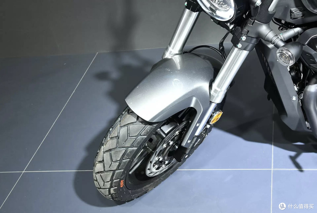 RA401：独特魅力、强悍性能与品质享受的完美融合_摩托车整车_什么值得买