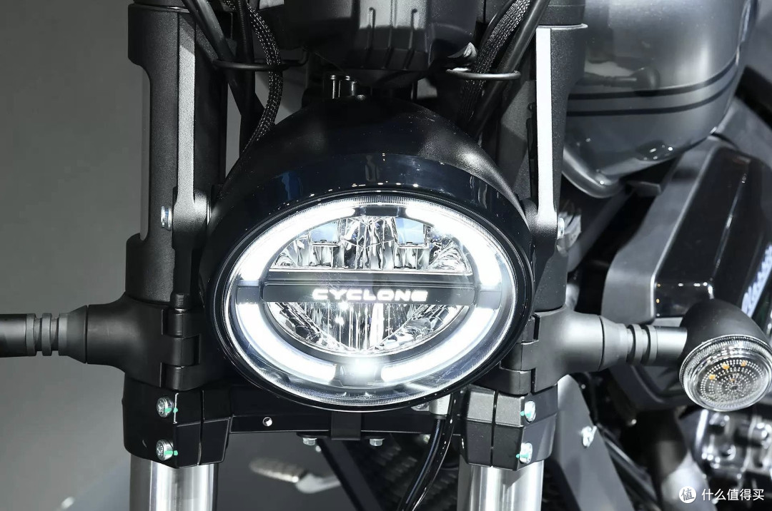 RA401：独特魅力、强悍性能与品质享受的完美融合_摩托车整车_什么值得买