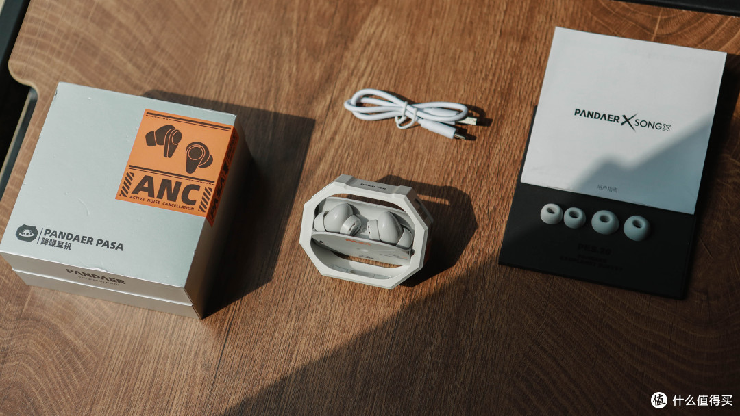 魅族PANDEAR PASA2.0上手体验：音质出众，来自太空的蓝牙降噪耳机_蓝牙耳机_什么值得买