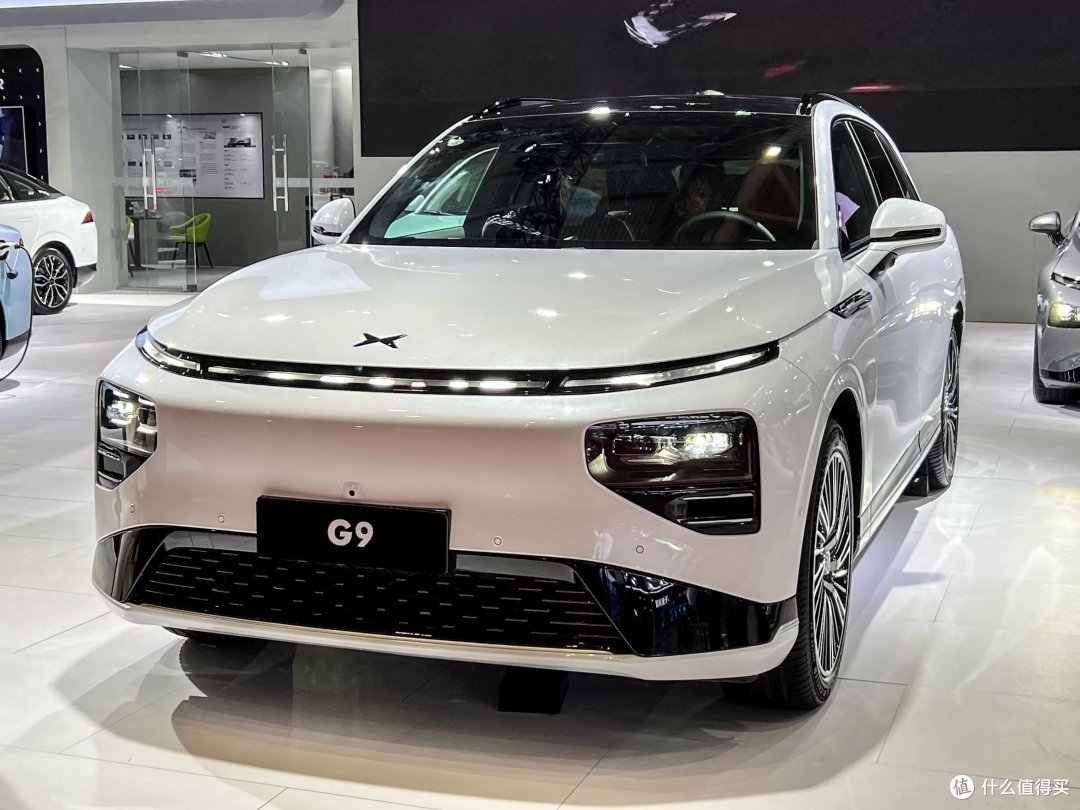 小鹏G9差在哪，为啥卖不过理想L7？_中大型SUV_什么值得买