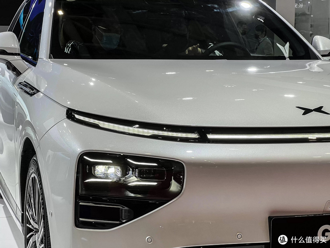 小鹏G9差在哪，为啥卖不过理想L7？_中大型SUV_什么值得买