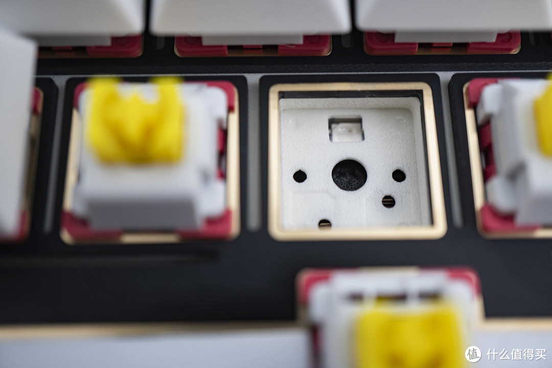 开箱狼蛛F99 Fr4版，上手感受+拆解+打字音，简单体验！_键盘_什么值得买