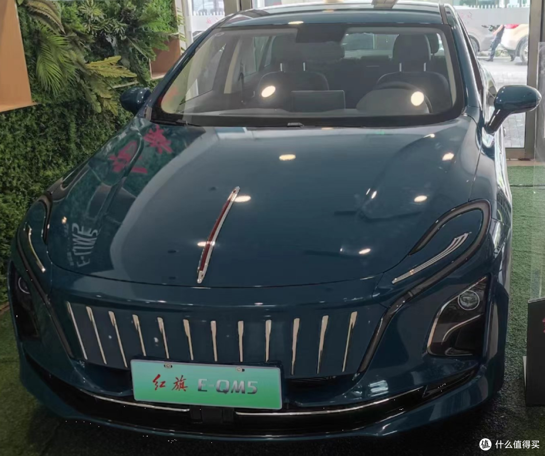 红旗神车EQM5 最新价格信息，还能订，价格略涨，11万+_新能源车_什么值得买