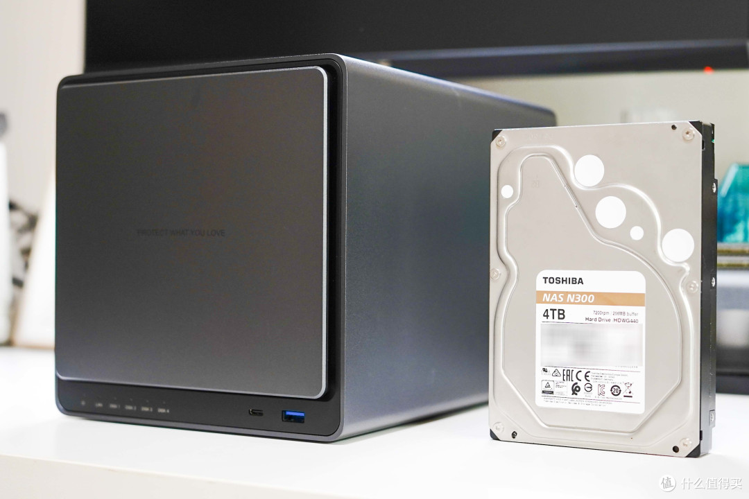 到手即用+全新系统软件丨绿联DX4600Pro拆解与深度评测_NAS存储_什么值得买