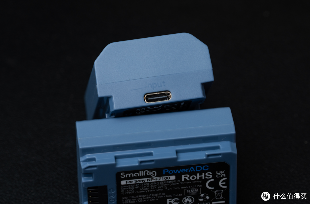 索尼A7R5、A7M4、ZV-E1、A7C、A7C2、A7CR怎么选？必买的神配件有啥？_单电相机_什么值得买