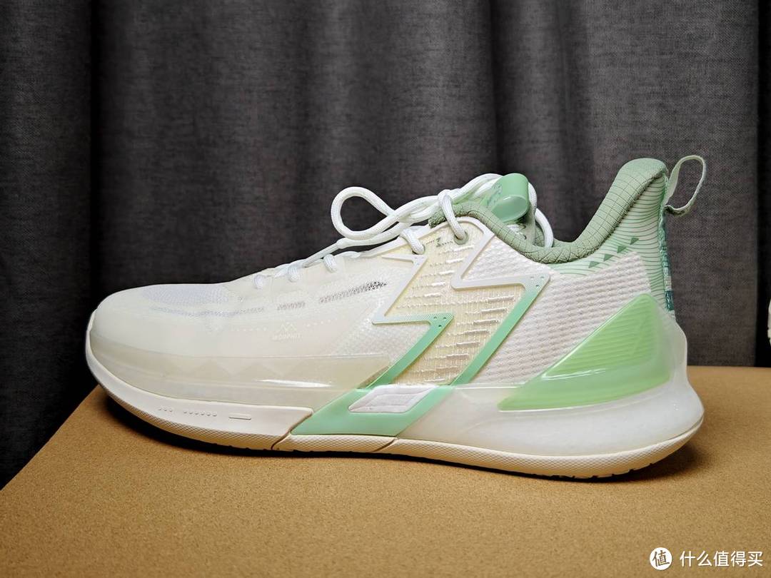 攻守兼备，全能输出 - 361° BIG3 4.0 PRO 篮球鞋上脚实测_篮球鞋_什么值得买