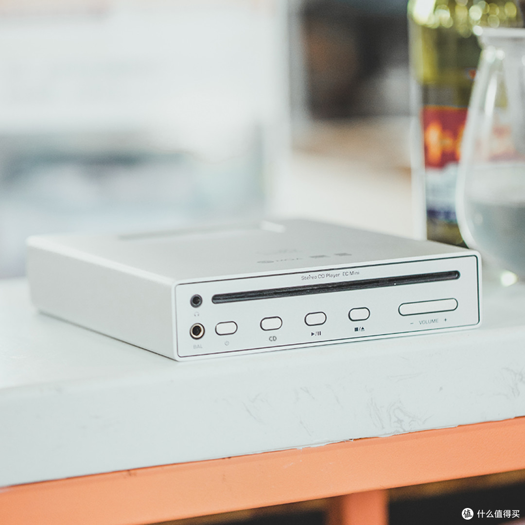 【行业资讯】山灵EC Mini可携带式CD一体机正式上市_专业音频_什么值得买