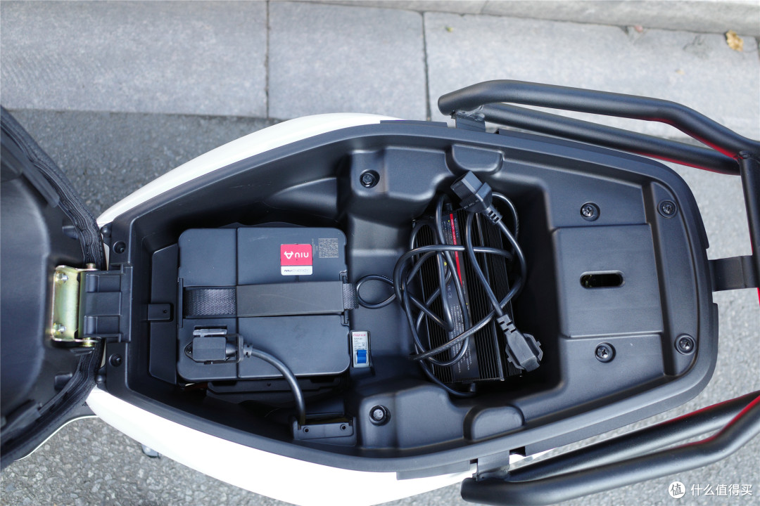 小牛冷门车型G400T，体验感受还不错_电动车_什么值得买