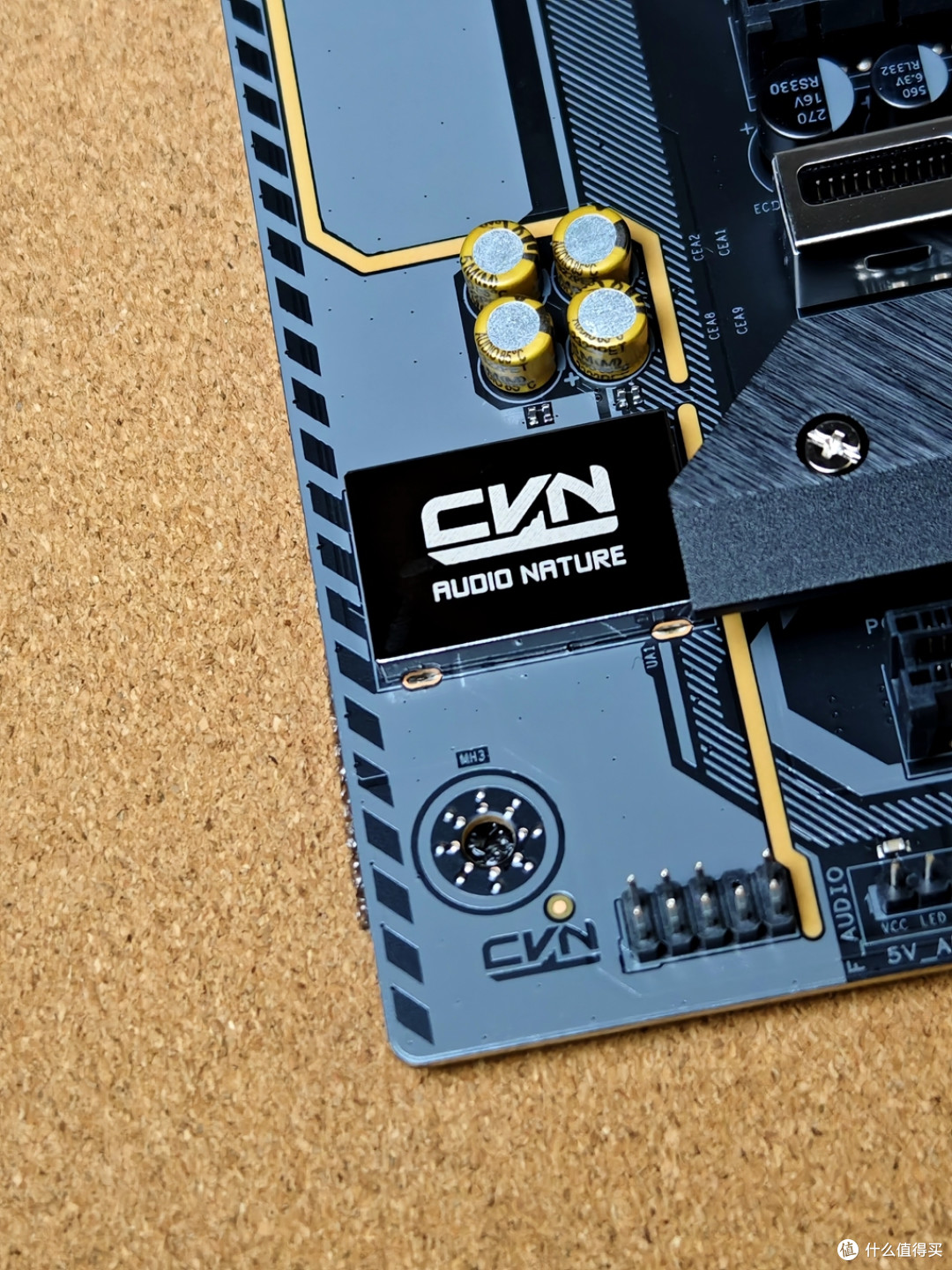 14代酷睿来袭，最值的是Intel i7-14700K？一套中高端游戏&生产力配置案例解析_CPU_什么值得买