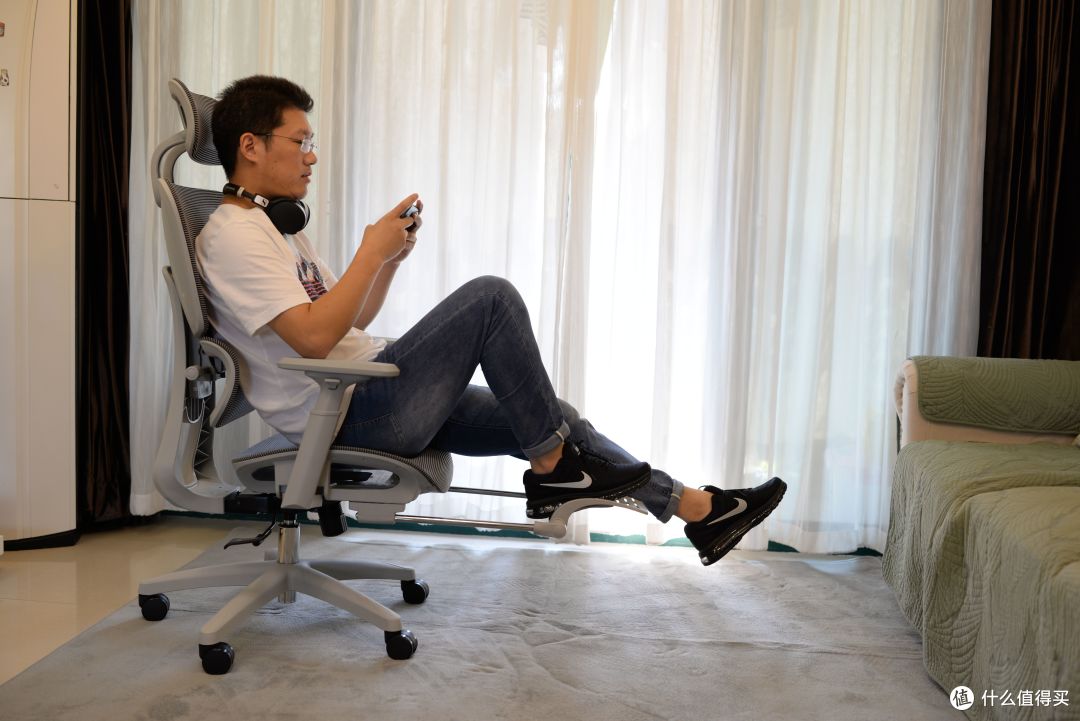 值得为自己的“千年老腰”买单的千元档人体工学椅——永艺Act100撑腰人体工学椅_电脑椅_什么值得买