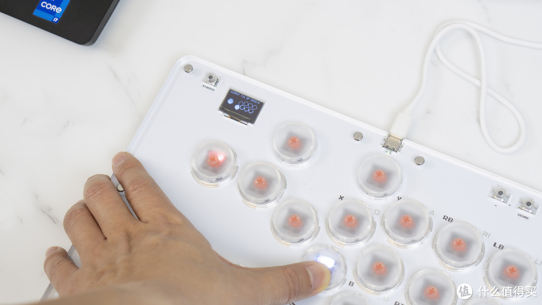 这手感、这价格、这设计，打这一刻起，HITBOX开卷了！HAUTE PAD T系列上手实操！_游戏硬件_什么值得买