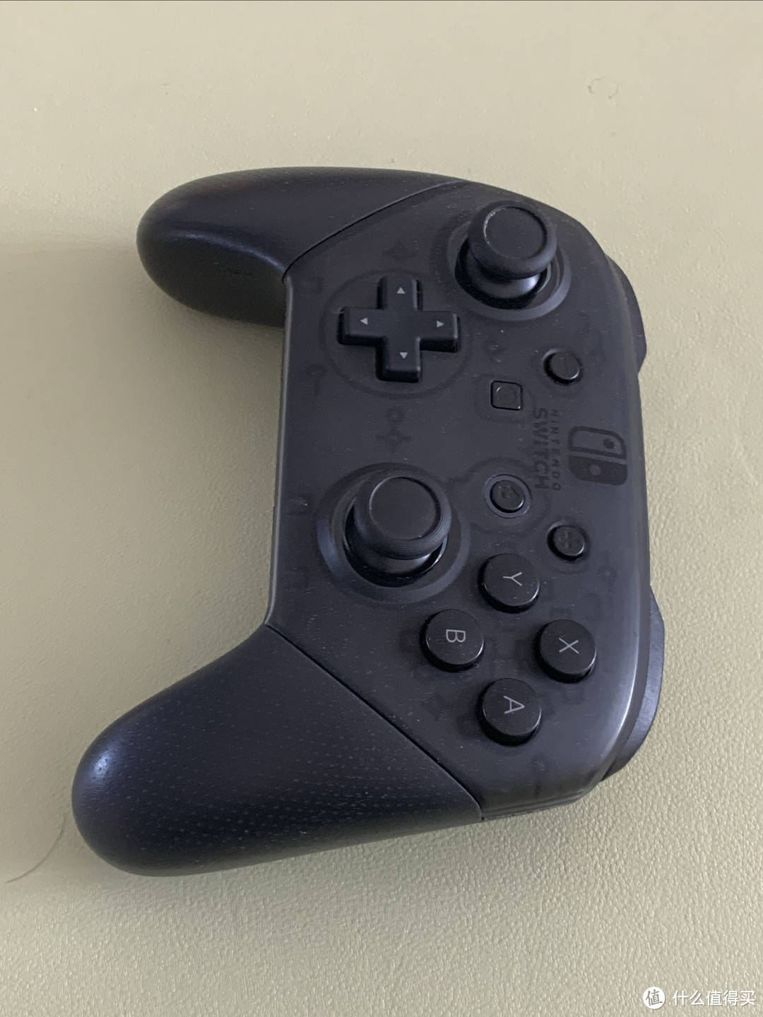 switch一定要买switch Pro手柄才齐全_游戏手柄_什么值得买
