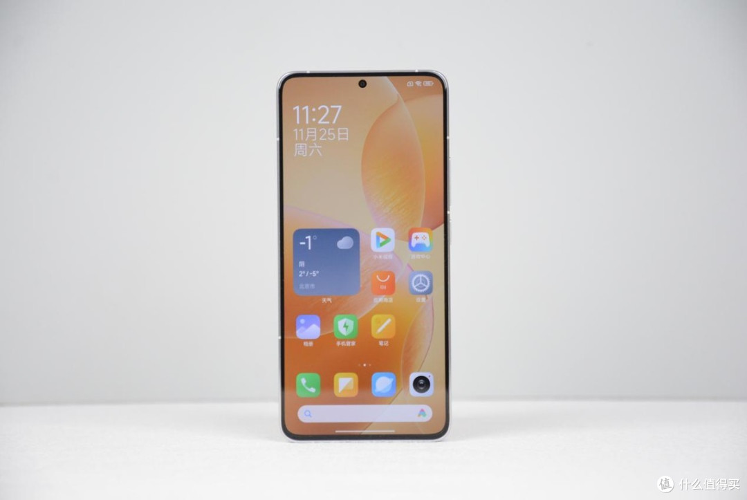 Redmi K70：骁龙8Gen2+第二代2K屏+120W闪充，仅2499元_安卓手机_什么值得买