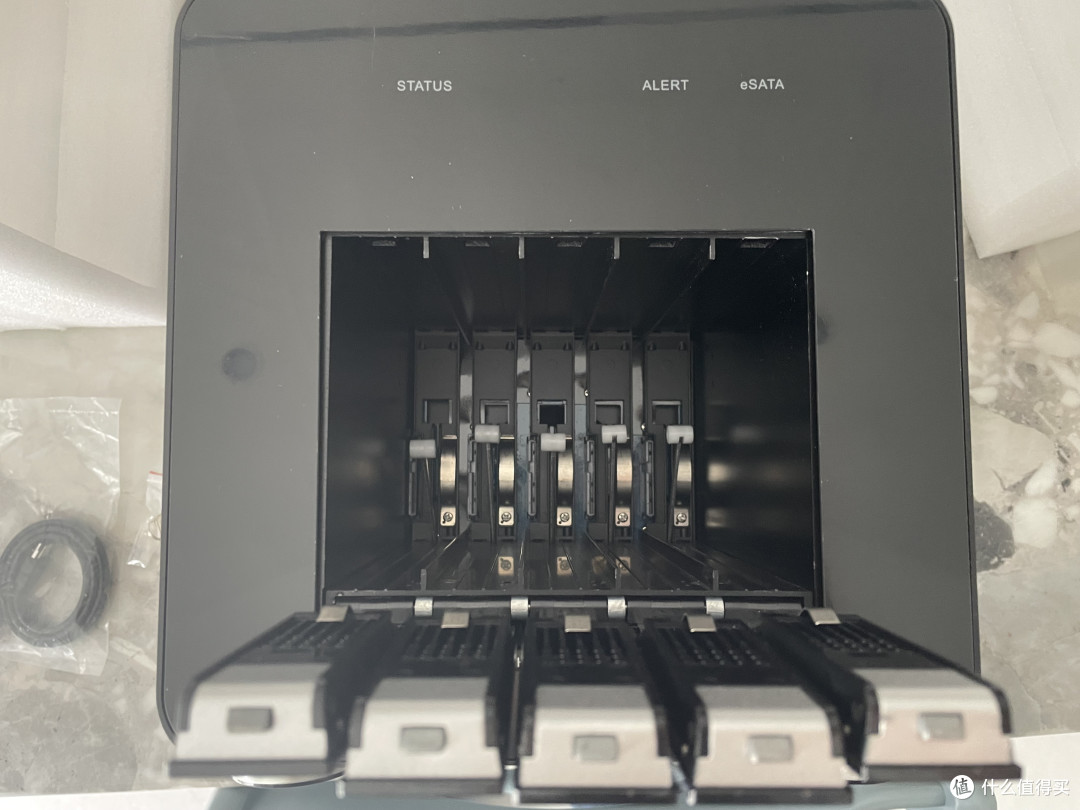 平替DX517，完全支持群晖DSM的eSATA扩展柜_NAS存储_什么值得买