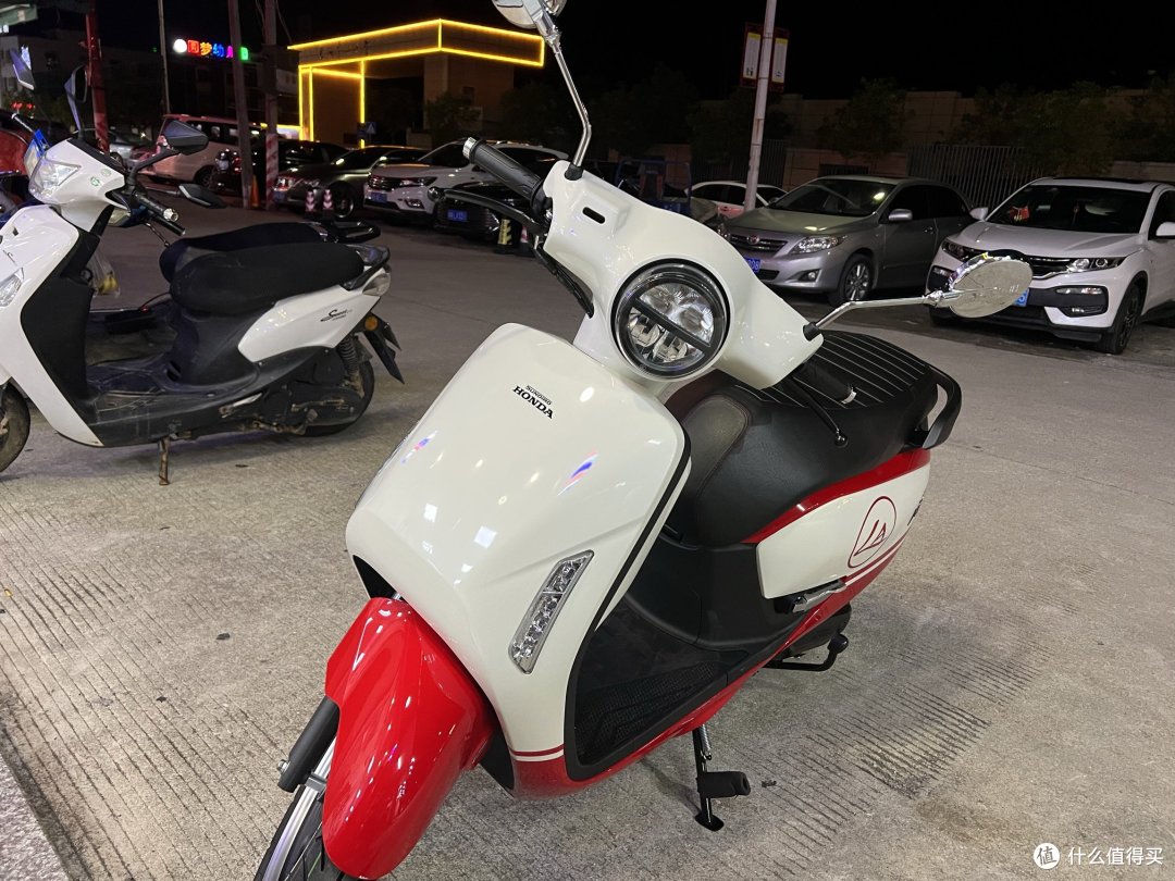 我的本田LEAD125摩托车与媳妇的NS125LA摩托车_摩托车整车_什么值得买