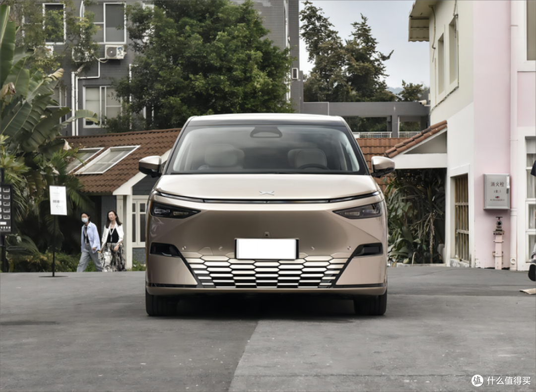 小鹏X9正式上市！售价35.98万元起，标配空悬+后轮转向_MPV_什么值得买