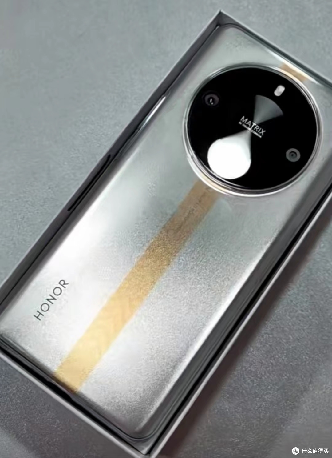 荣耀X50GT将上线！5800mAh+骁龙8+，续航无短板！游戏体验极佳！_手机_什么值得买