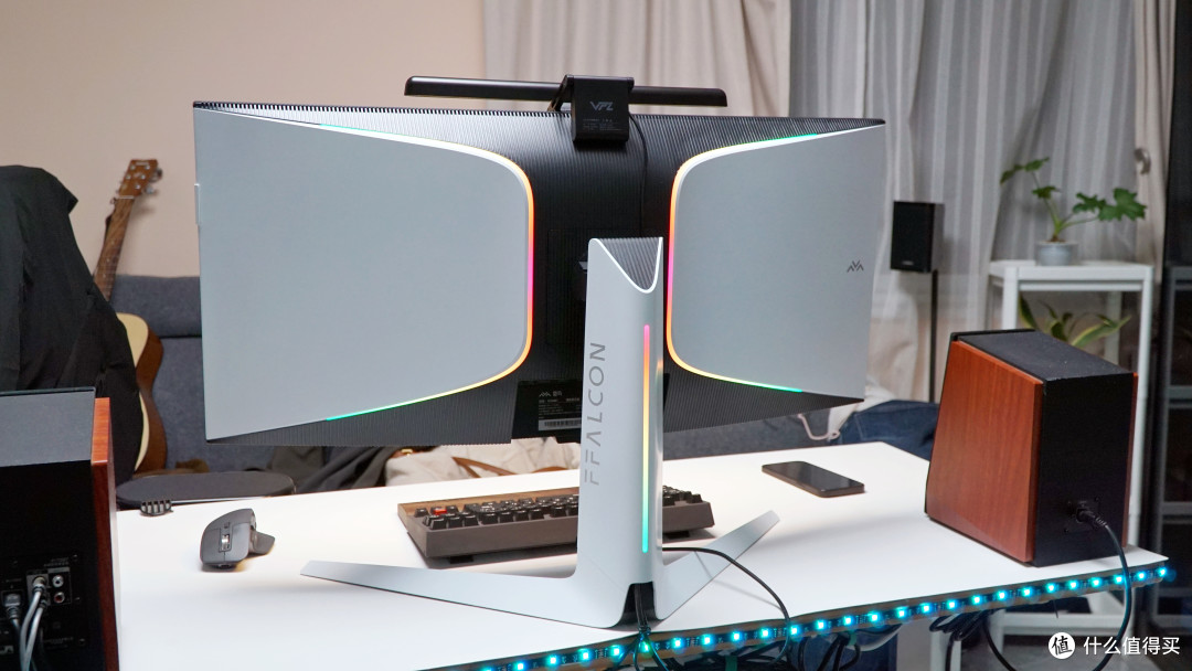 IPS与HVA屏，哪个更适合游戏玩家？三款显示器横向对比，深度解析雷鸟Q8显示器_显示器_什么值得买