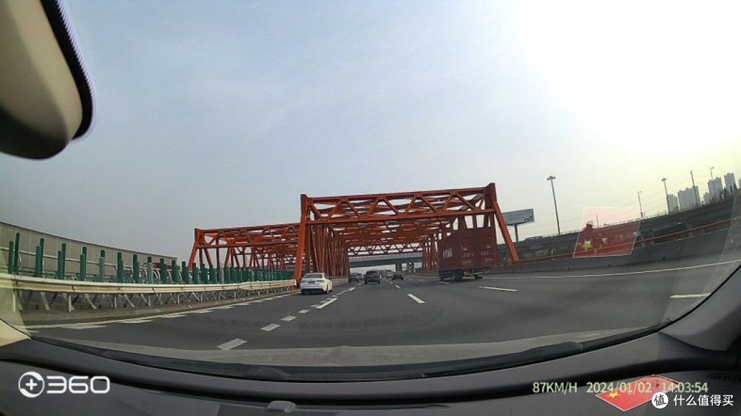 4K超清，智能三摄，10英寸巨屏——360 M600行车记录仪，驾驶必备神器！_行车记录仪_什么值得买