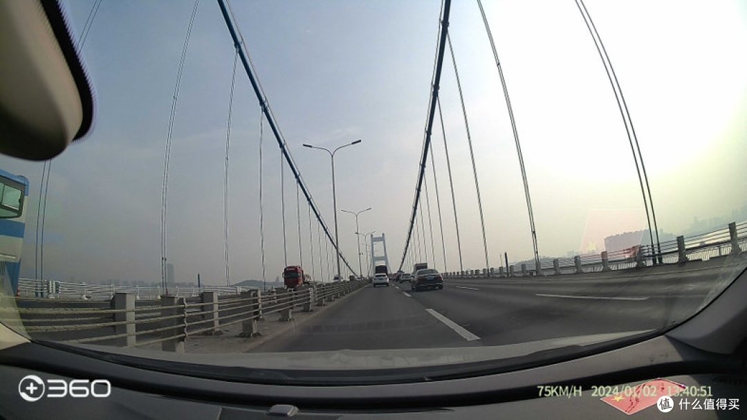 4K超清，智能三摄，10英寸巨屏——360 M600行车记录仪，驾驶必备神器！_行车记录仪_什么值得买