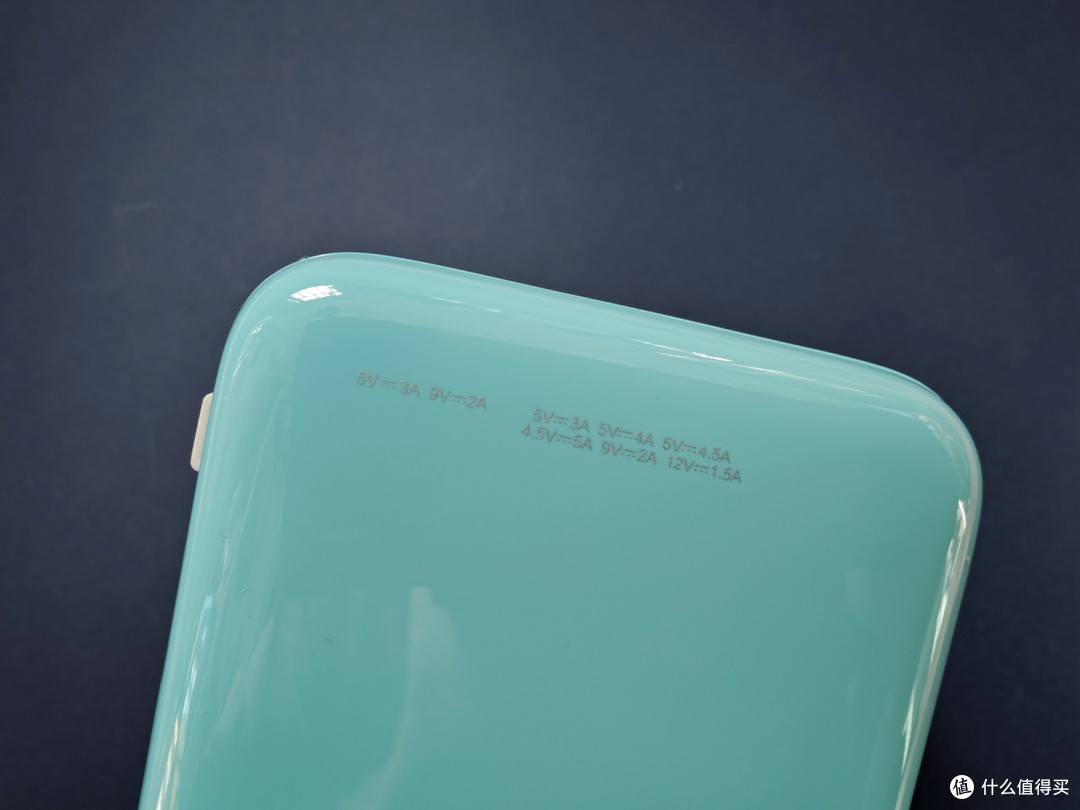 用过的颜值最高充电宝，品胜严选PD190-2上手体验_移动电源_什么值得买