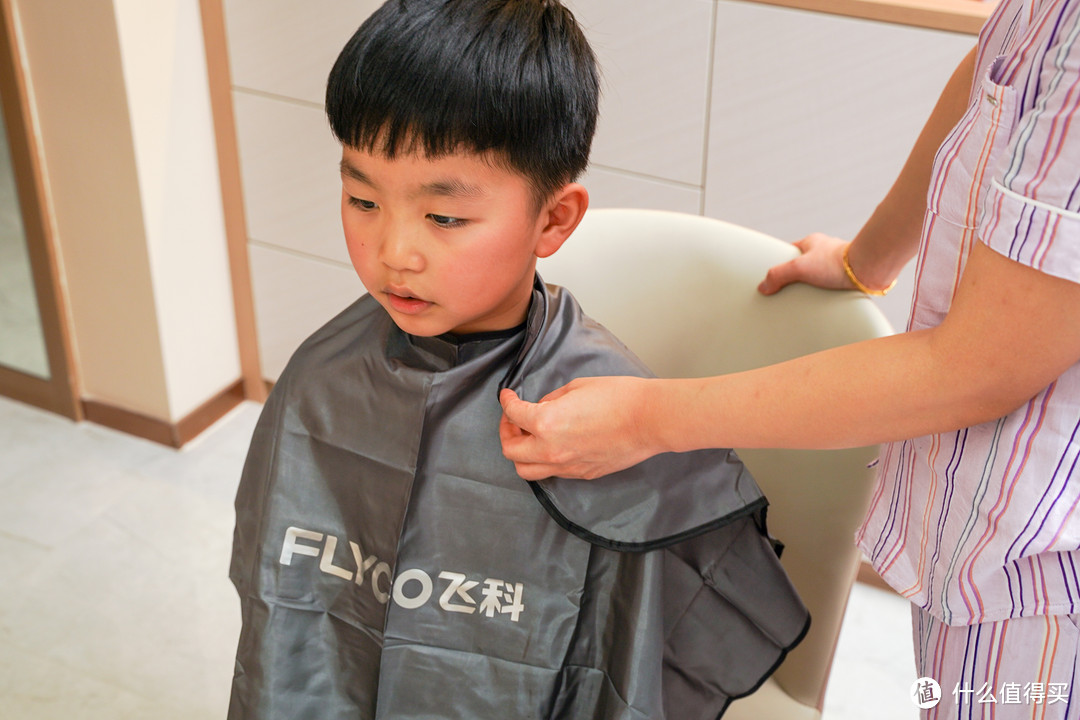 飞科理发器FC5825，轻松做自己的tony老师_电动理发器_什么值得买