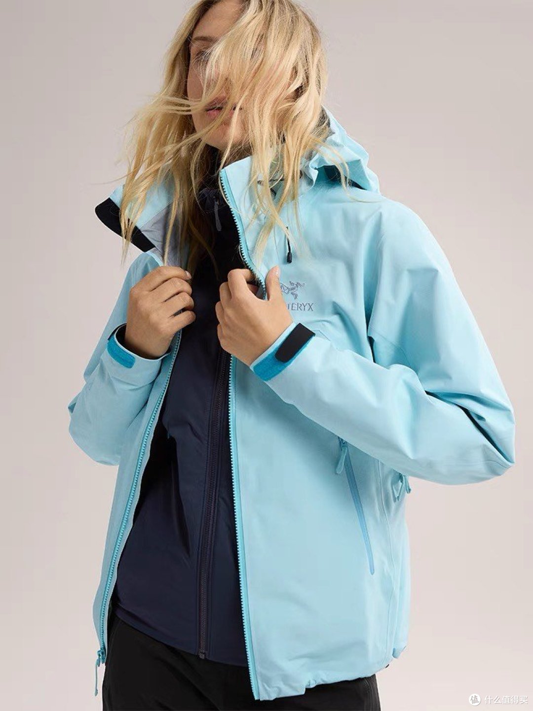 始祖鸟BETA AR JACKET W 女子硬壳夹克：多用途防护的魅力之选_冲锋衣_什么值得买